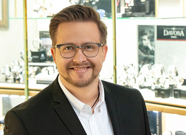 Markenuhren - Rolex, Omega, Breitling, Tag Heuer und weitere bei watch.de